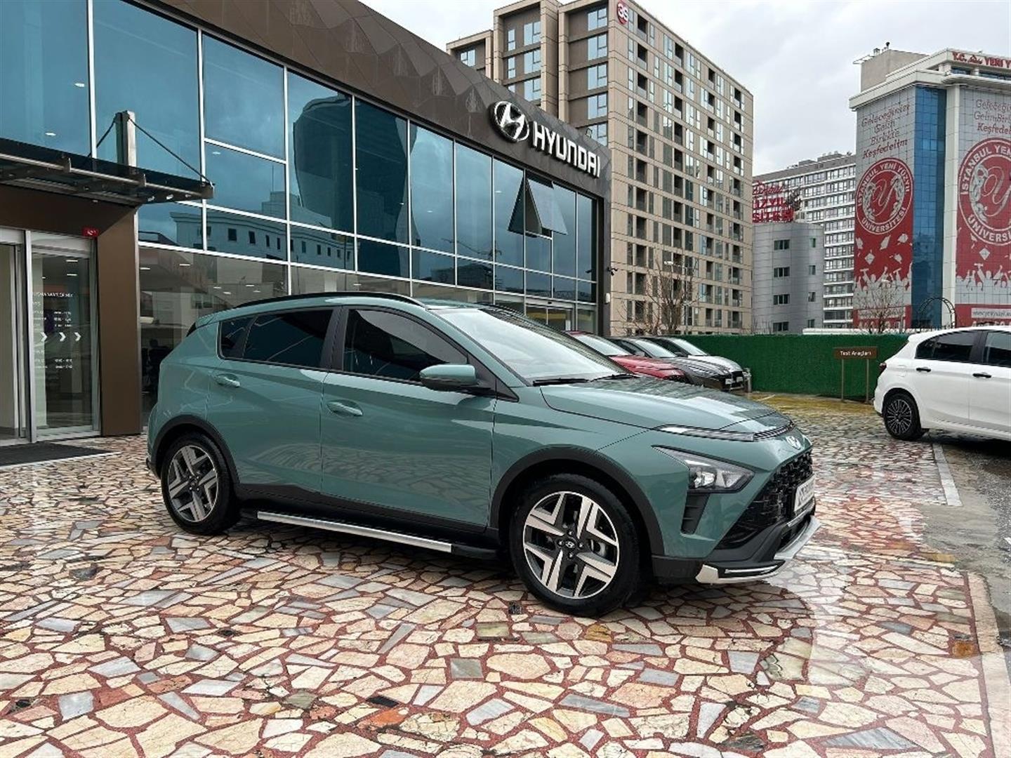 HYUNDAI BAYON / 1.4 MPI STYLE DCT